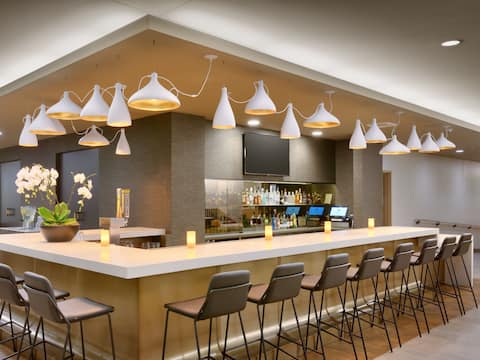 Extended-Stay Hotels in Portland, Oregon | Hyatt House Portland