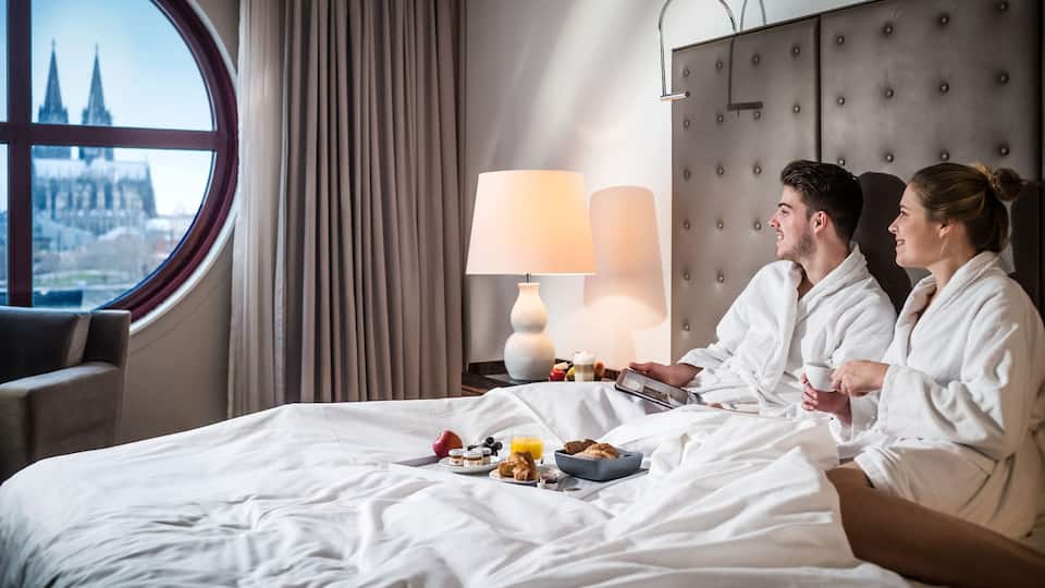 Hotel Photos | Hyatt Regency Cologne