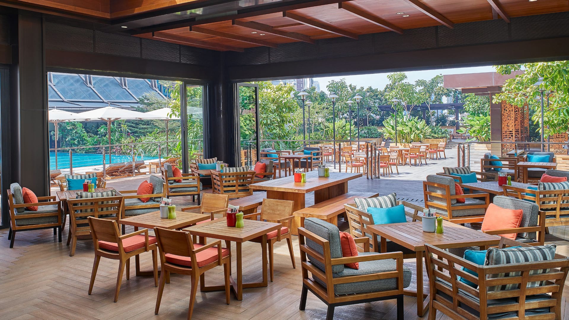 Fine Dining Restaurants in Manila | Grand Hyatt Manila