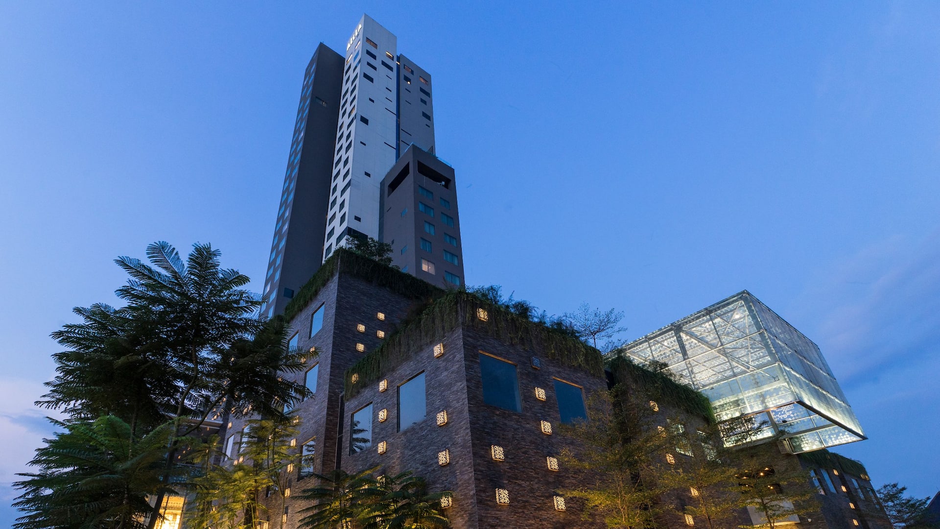 Luxury Stay in an Urban Resort in Central Java | Alila Solo | Hyatt
