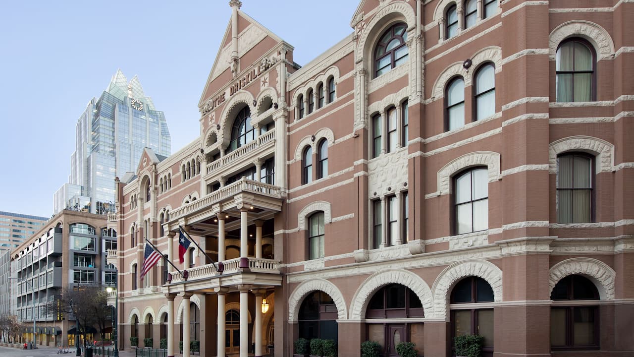 Hotel de luxo na 6th Street em Austin, Texas | The Driskill
