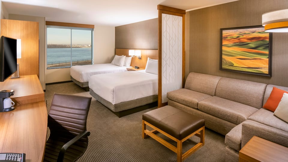 Hotel Photos | Hyatt Place East Moline/Quad Cities