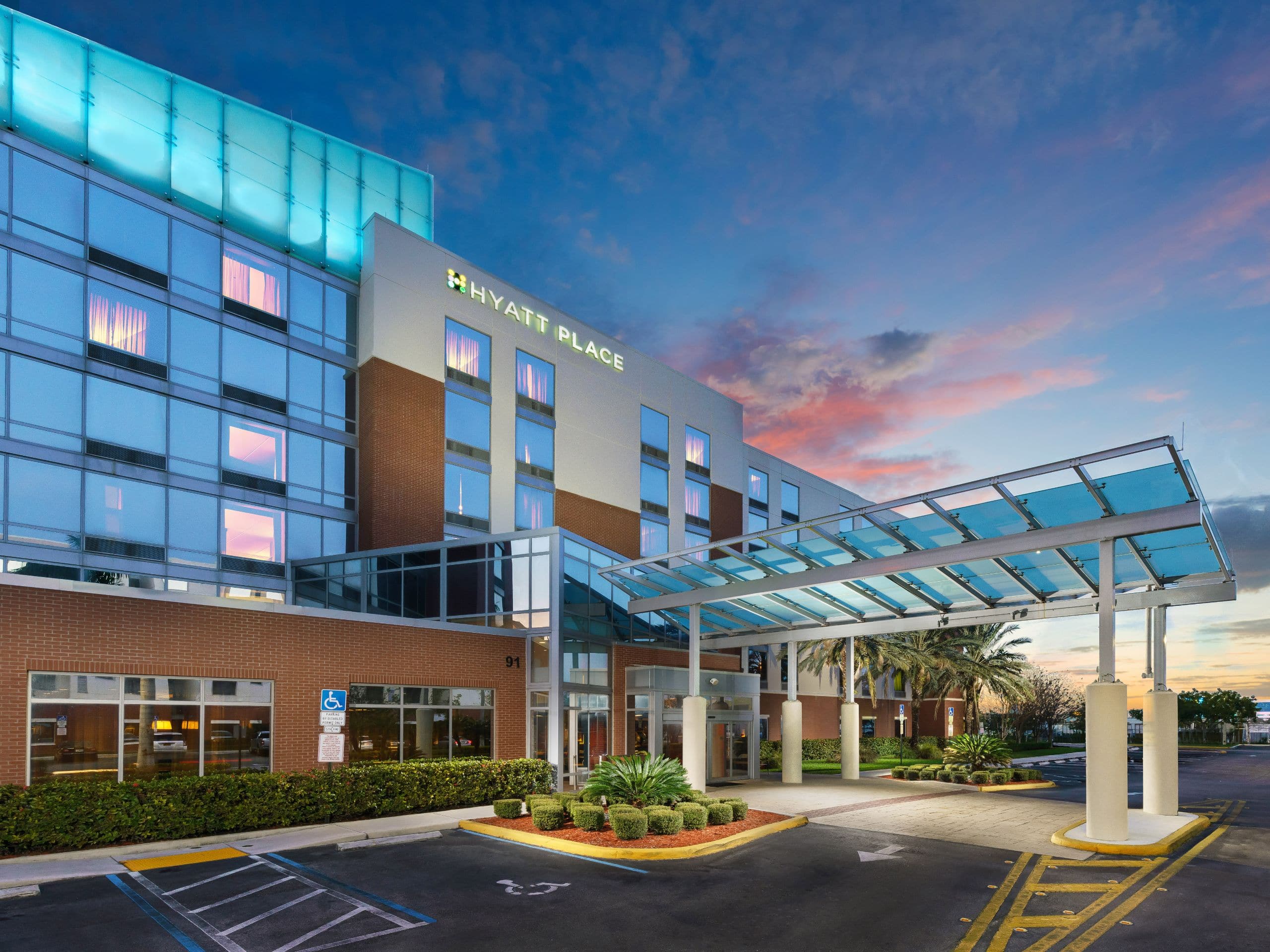 Ft. Lauderdale Hotels with Free Airport Shuttle | Hyatt Place Fort ...