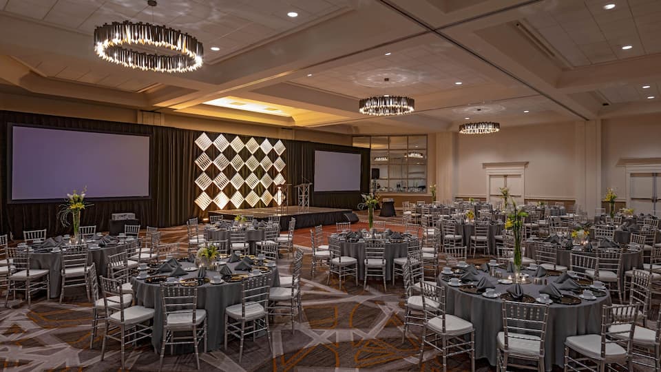 Memorable Denver Wedding Venues | Hyatt Regency Denver Tech Center