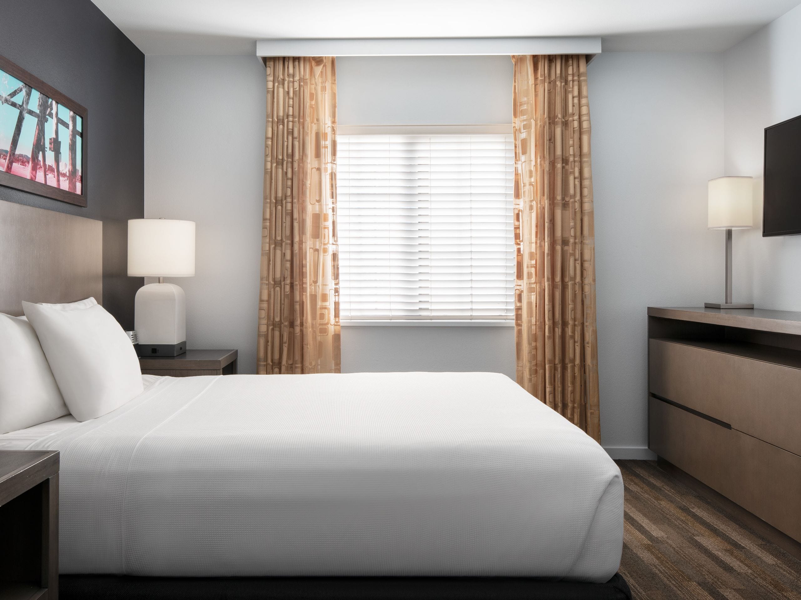 Spacious Hotel Rooms in Denver Tech Center | Hyatt House Denver Tech Center