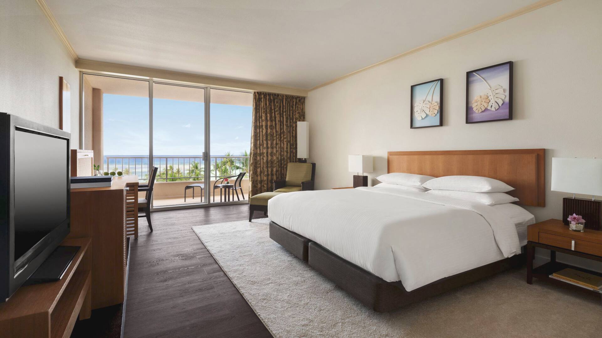 Hotel Photos | Hyatt Regency Guam