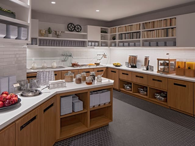 Stay Near Lucas Oil Stadium- Hyatt House Indianapolis