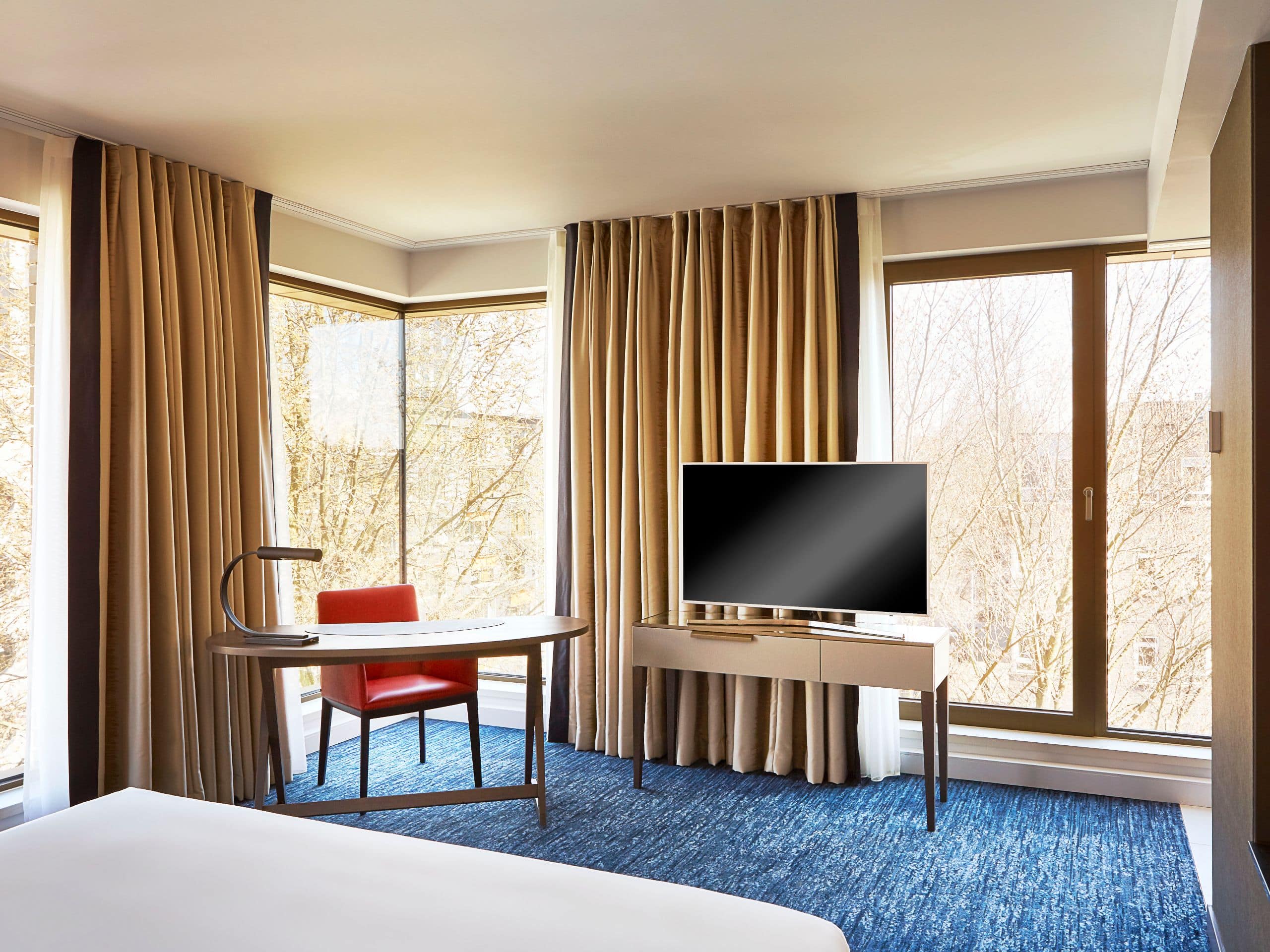Amsterdam Luxury Hotel Rooms & Suites | Hyatt Regency Amsterdam