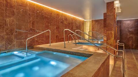 Aqua Spa