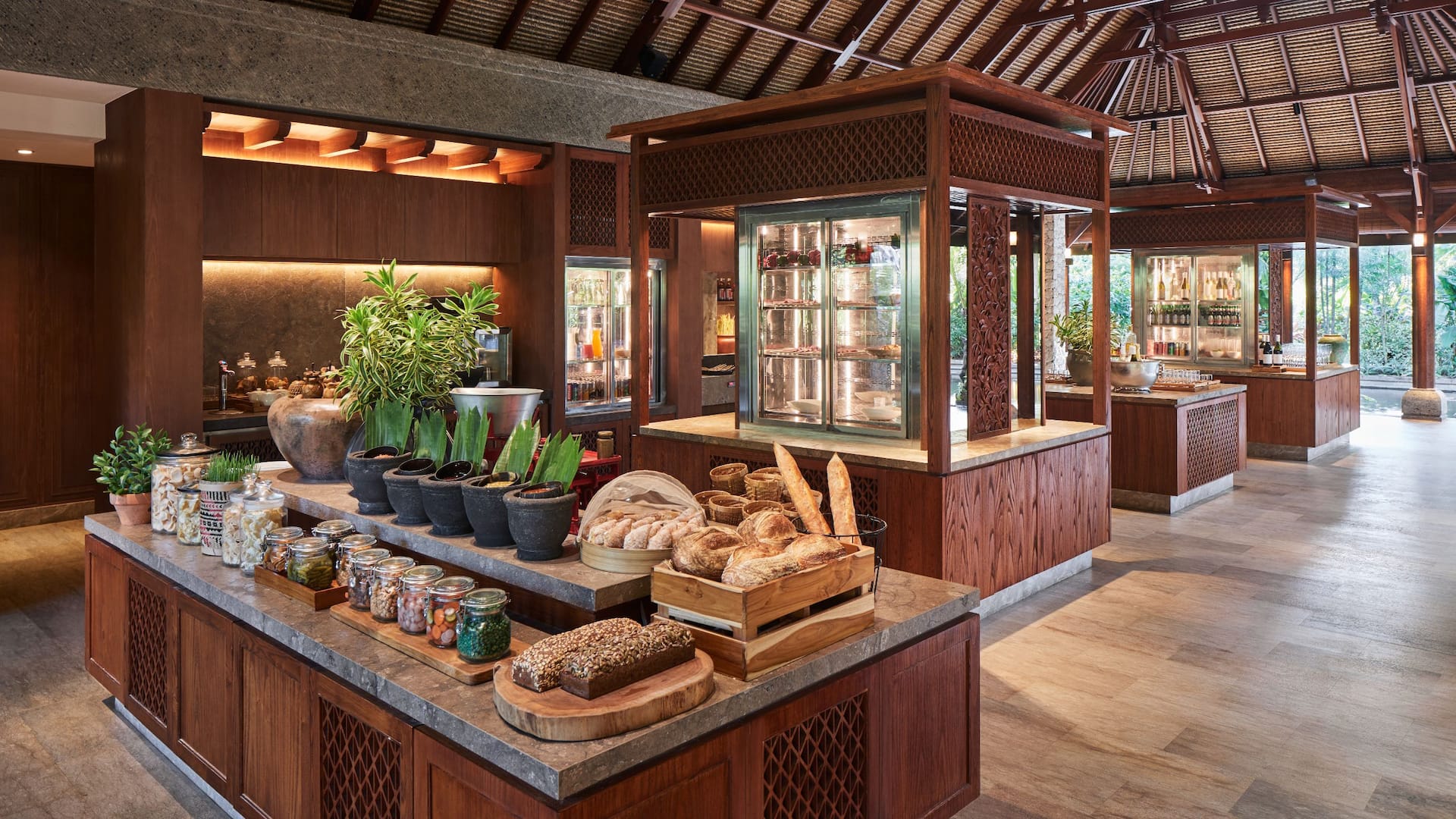 Sanur Bali Restaurants & Lounges | Hyatt Regency Bali Resort