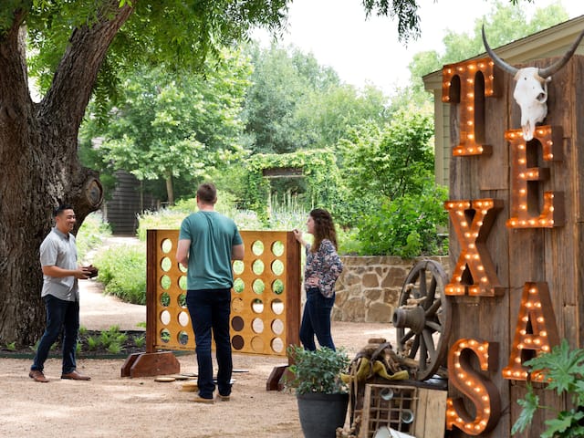 Texas Hill Country Resorts Near Austin | Hyatt Regency Lost Pines