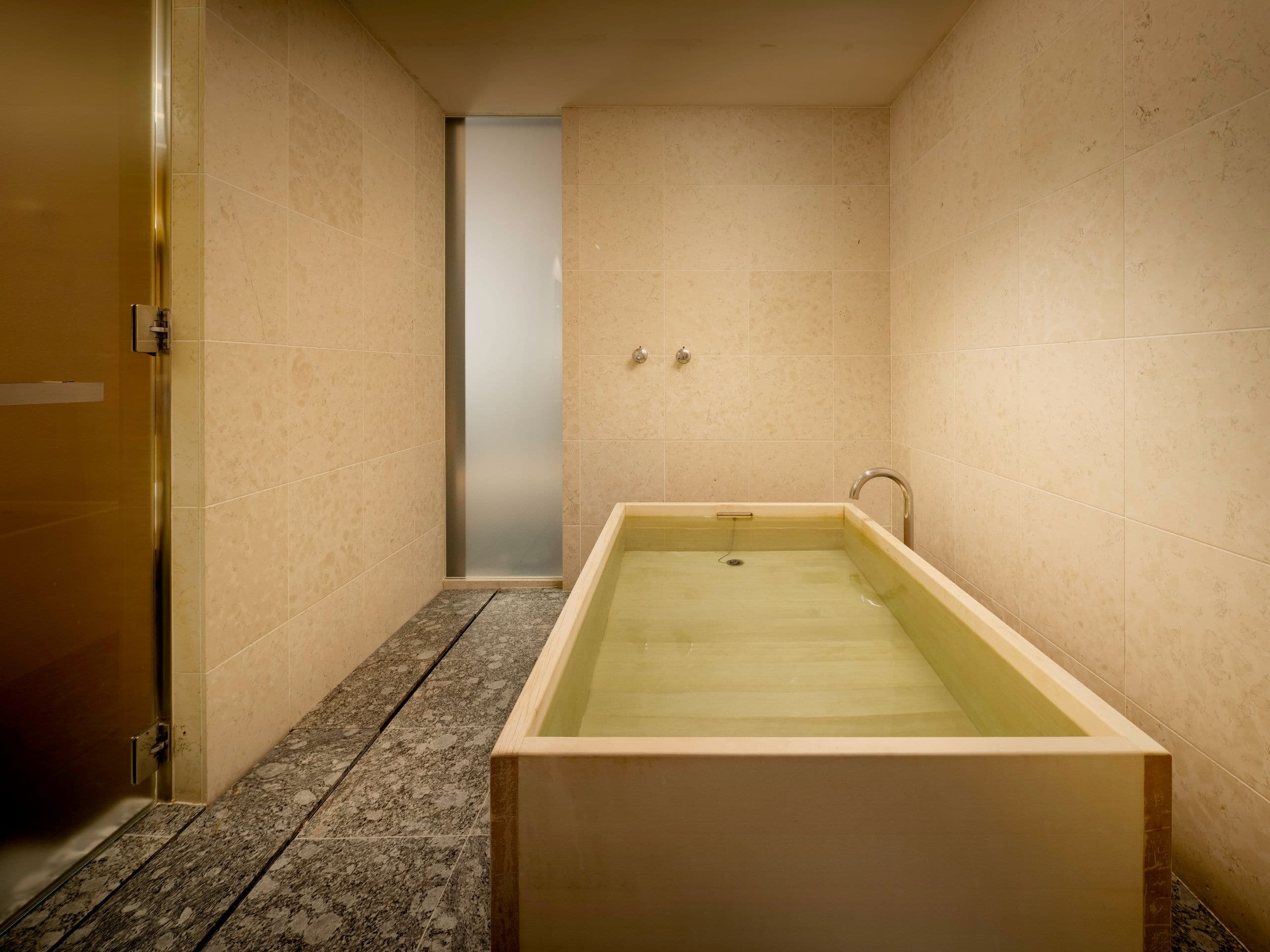 Kyoto Hotel Rooms and Suites | Hyatt Regency Kyoto