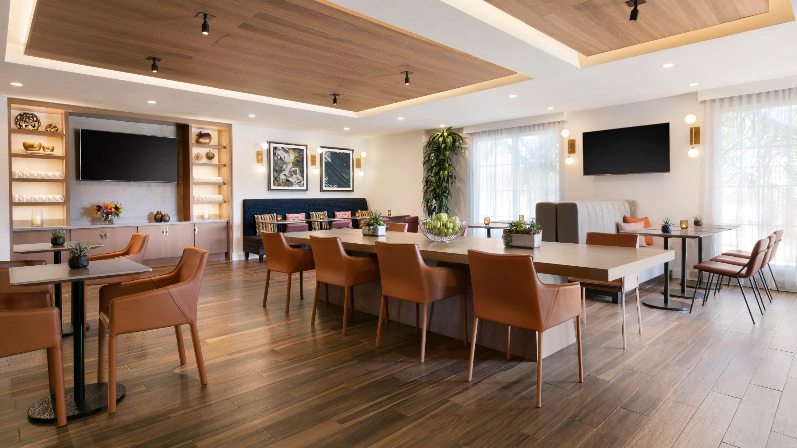 Hotels Near Santa Barbara, CA | Hyatt Place Santa Barbara