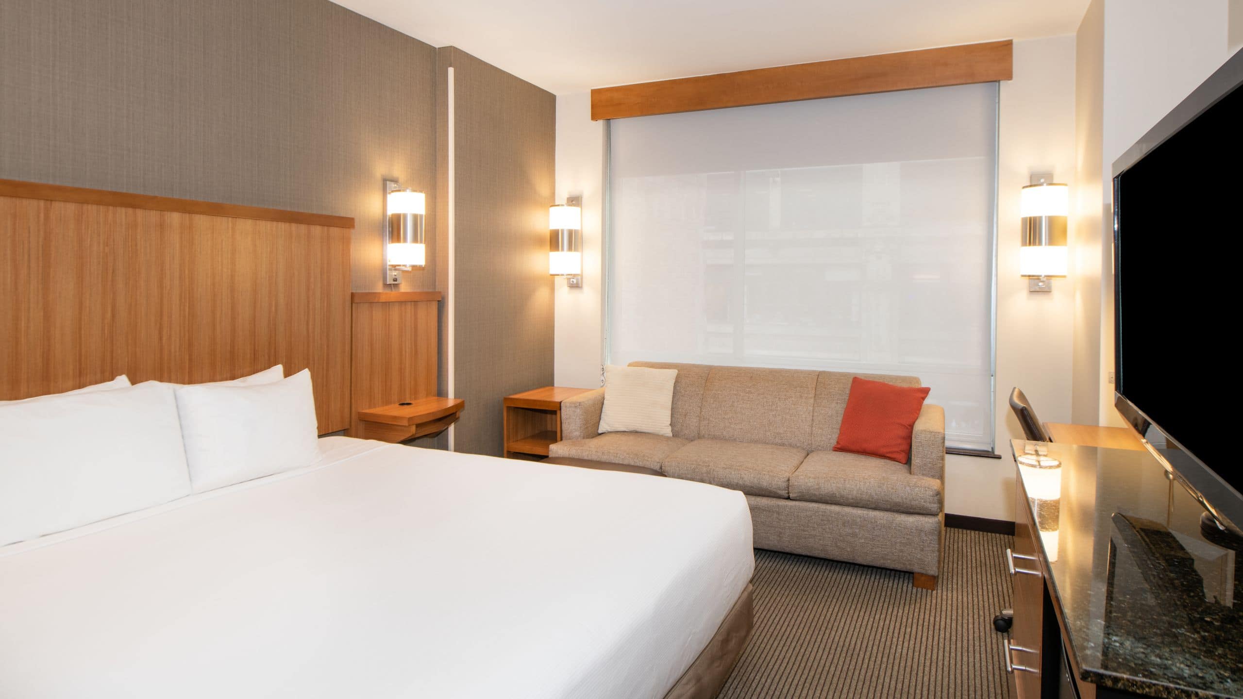 Hyatt | Select Room