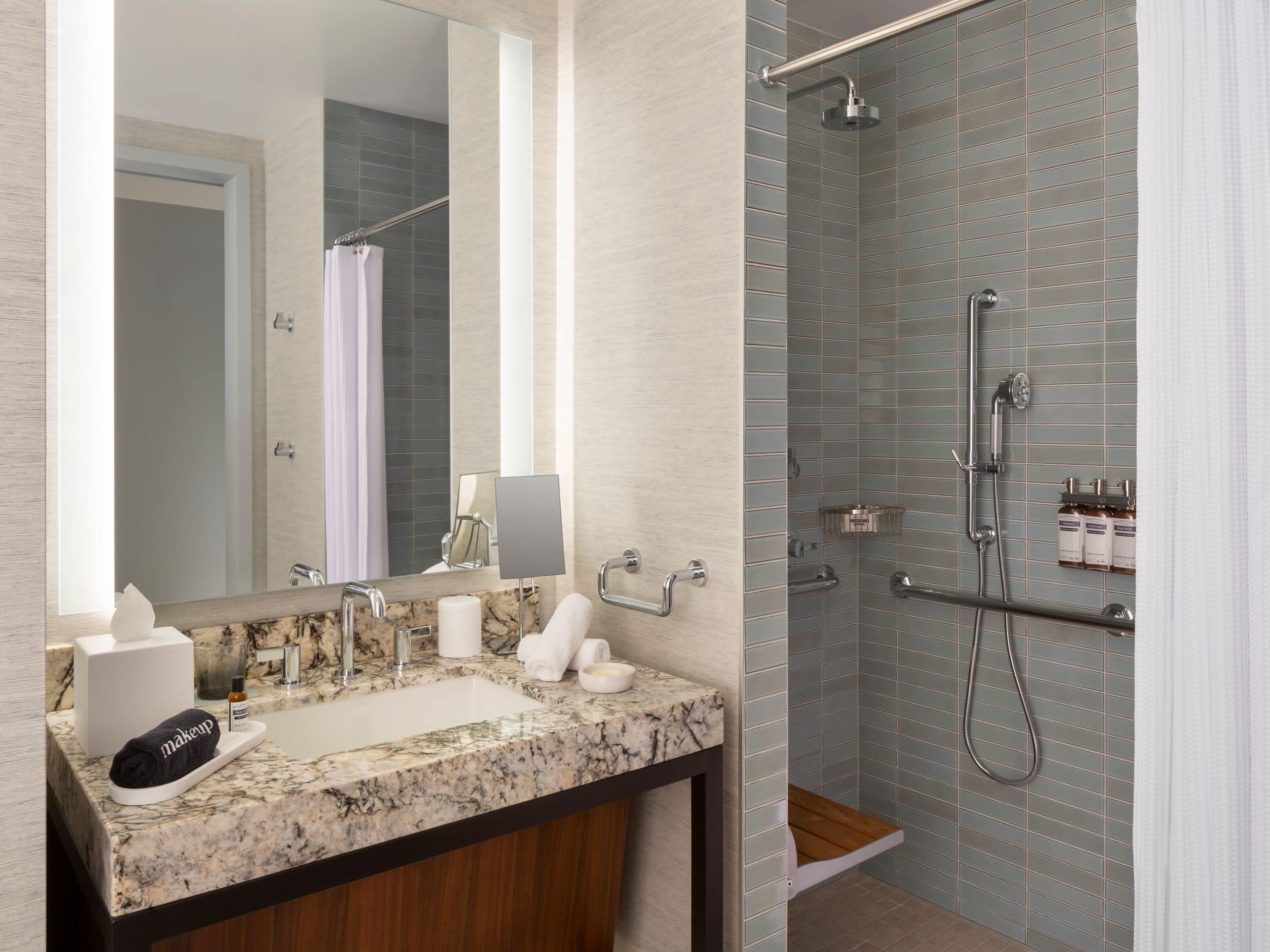 Hotel Rooms and Suites Near San Francisco Airport | Grand Hyatt at SFO