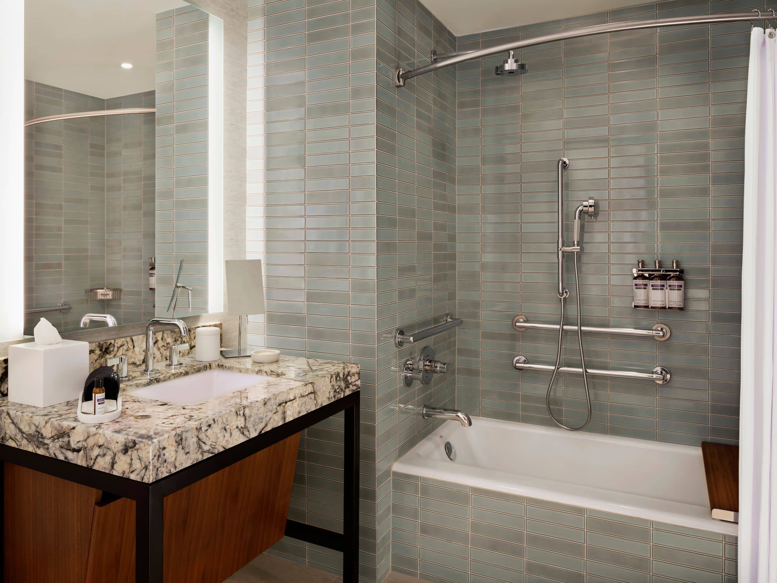 Hotel Rooms and Suites Near San Francisco Airport | Grand Hyatt at SFO