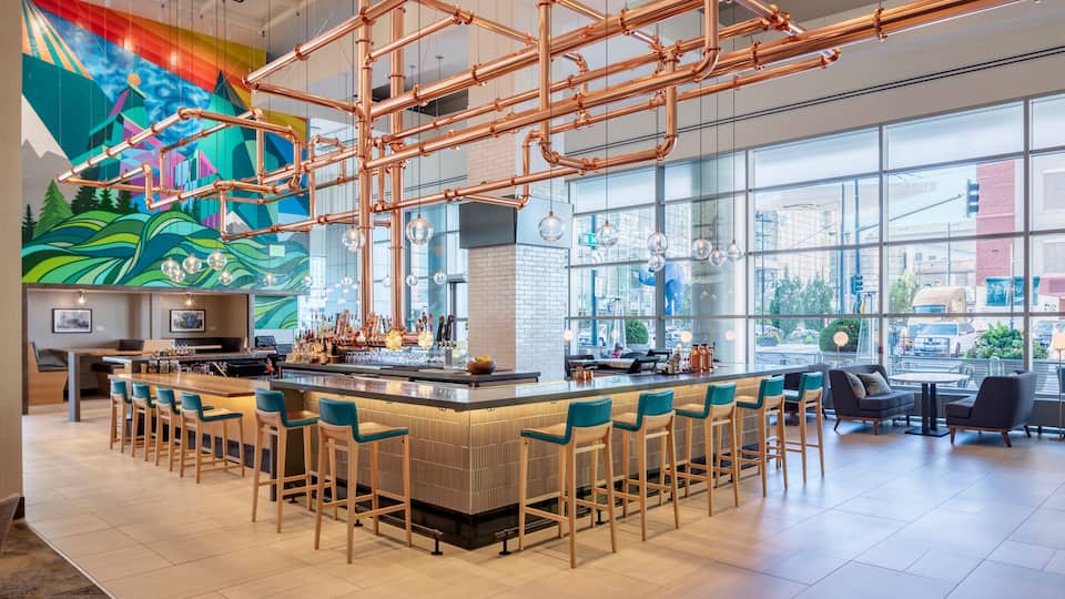 Peaks Lounge Rooftop Bar Restaurants | Hyatt Regency Denver at Colorado ...