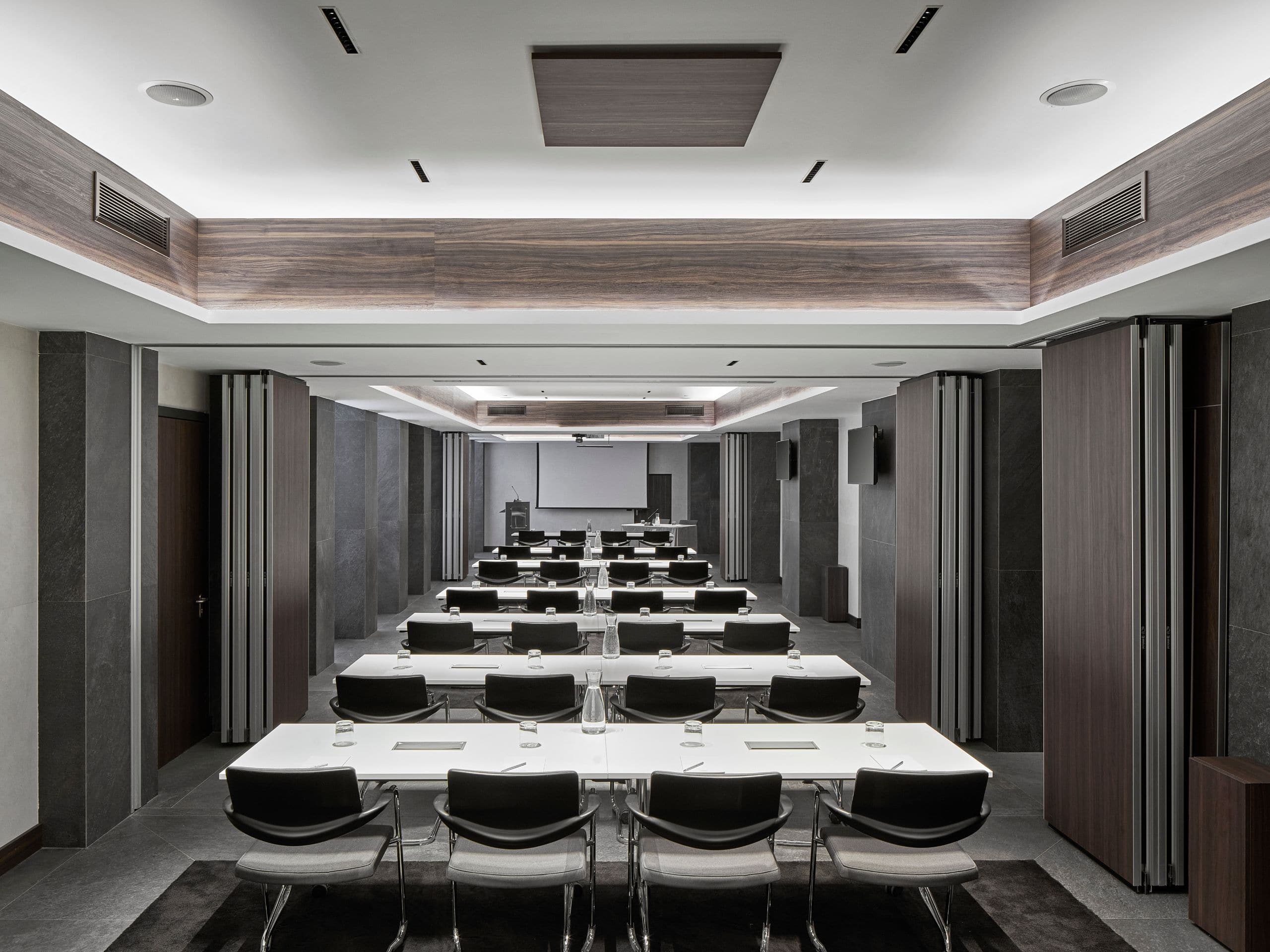 Hotel Photos in Milan, Italy | Hyatt Centric Milan Centrale