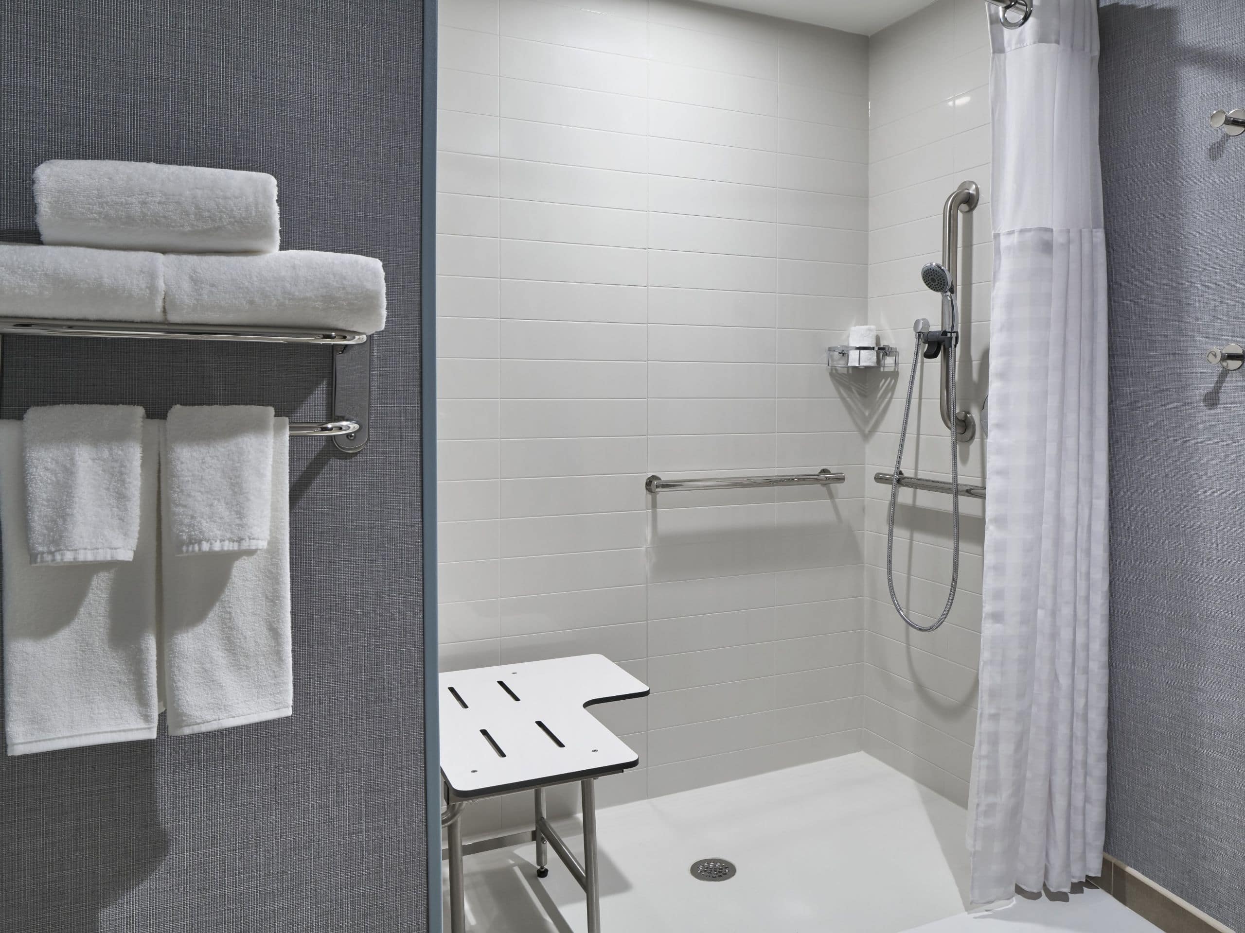 Hotel Suites in Wilmington, DE | Hyatt Place Wilmington/Riverfront