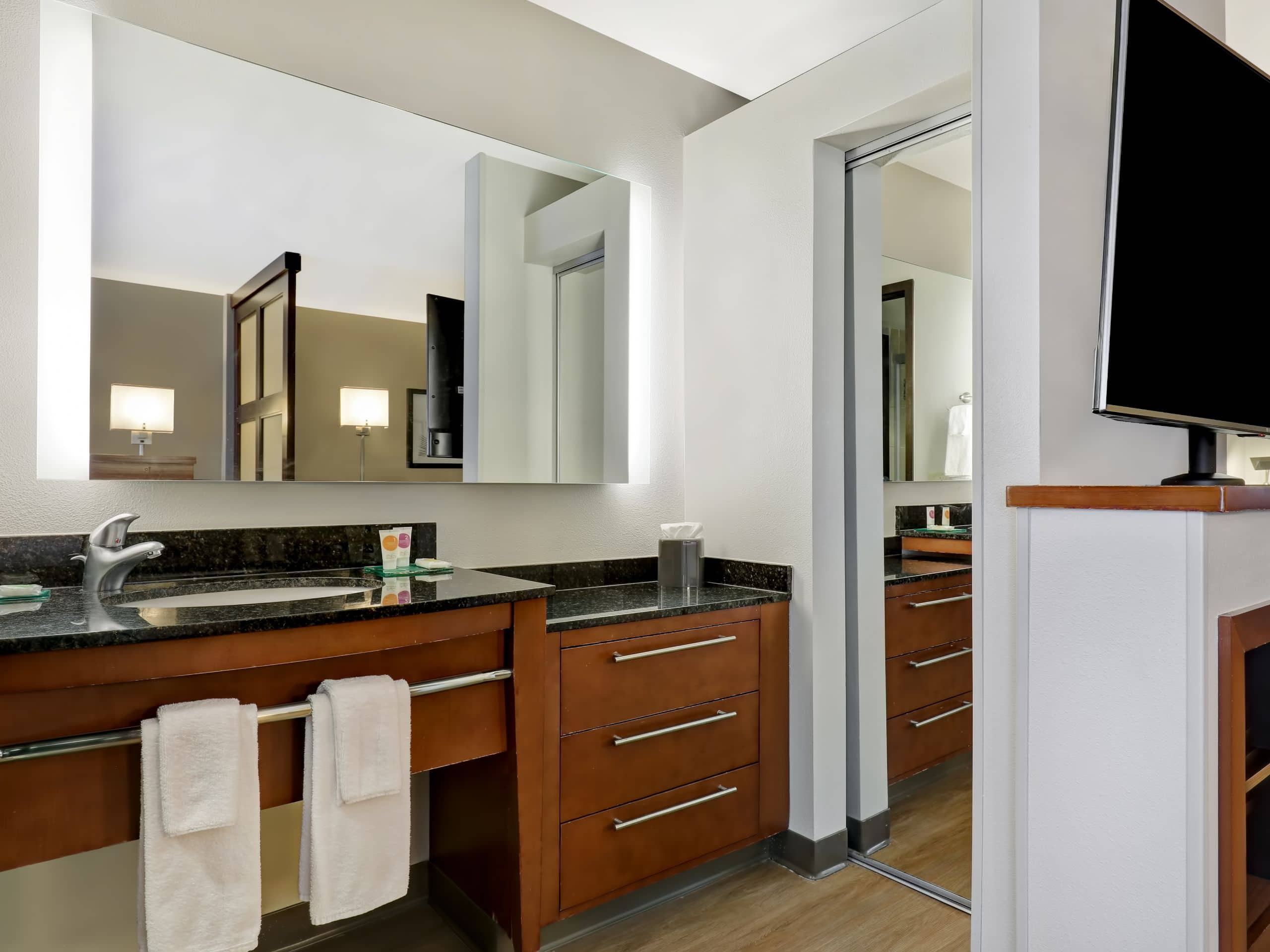 Hotel Rooms in Stone Oak, TX | Hyatt Place San Antonio North
