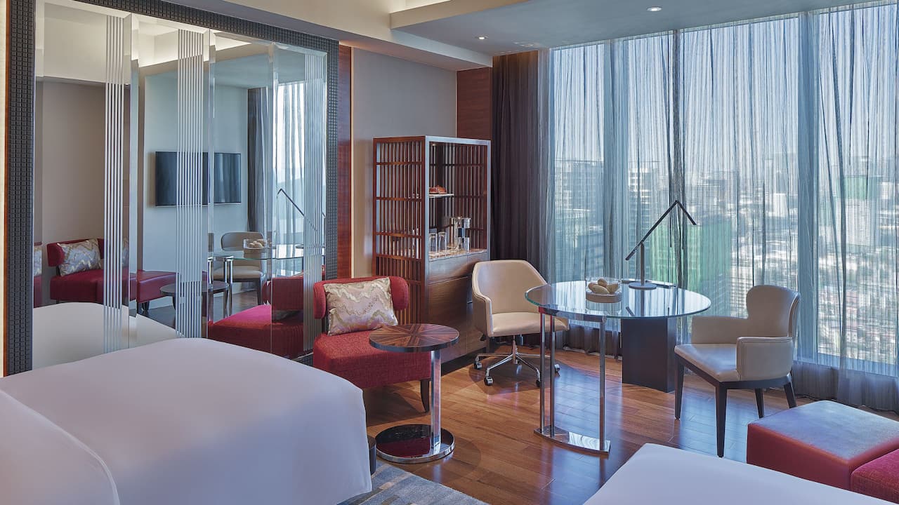 Hotel Photos | Grand Hyatt Manila
