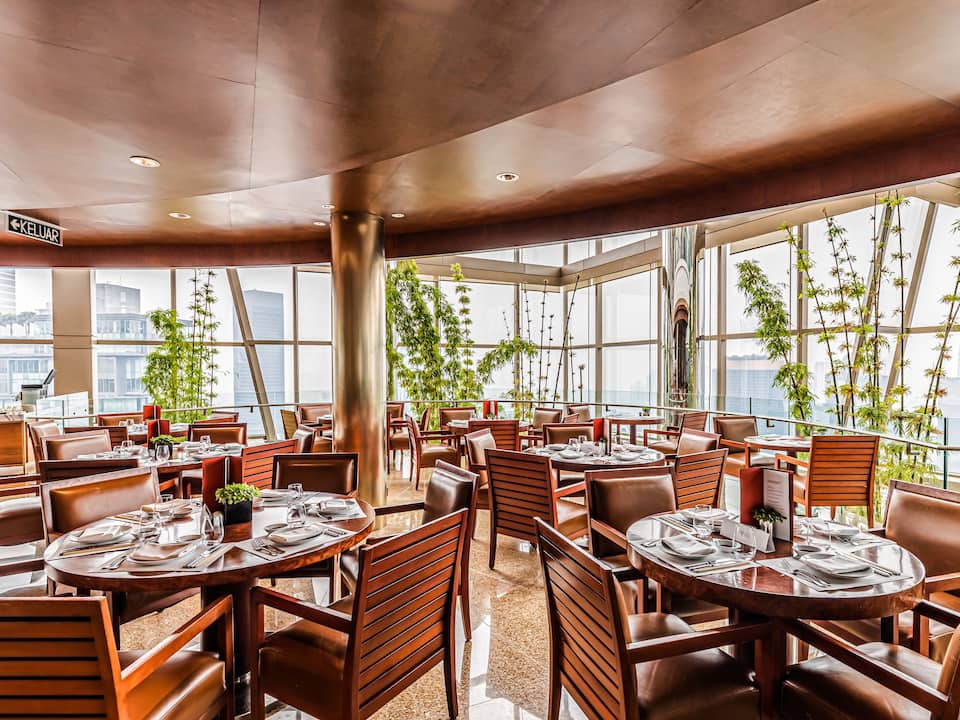 Dining with Iconic KLCC Views | THIRTY8 at Grand Hyatt Kuala Lumpur