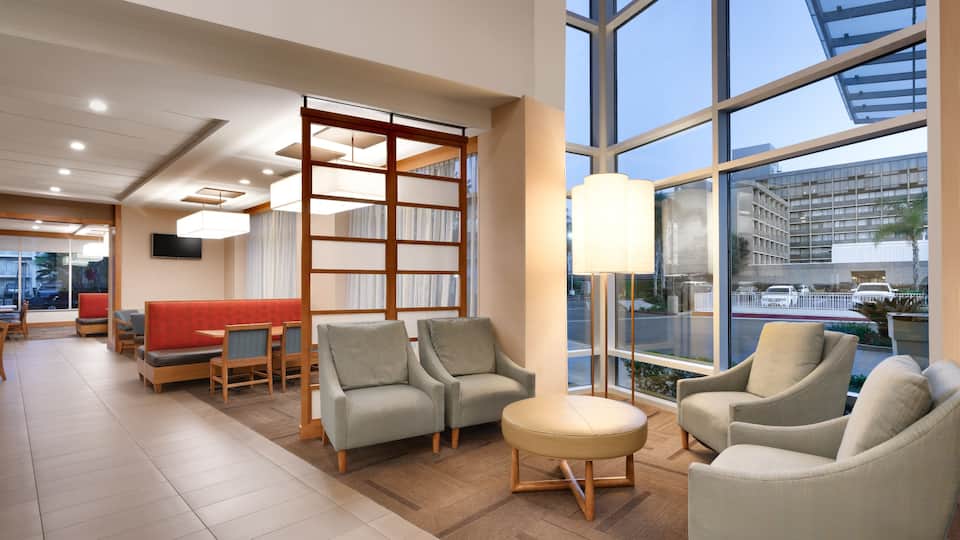 Hotel Photos | Hyatt Place at Anaheim Resort/Convention Center