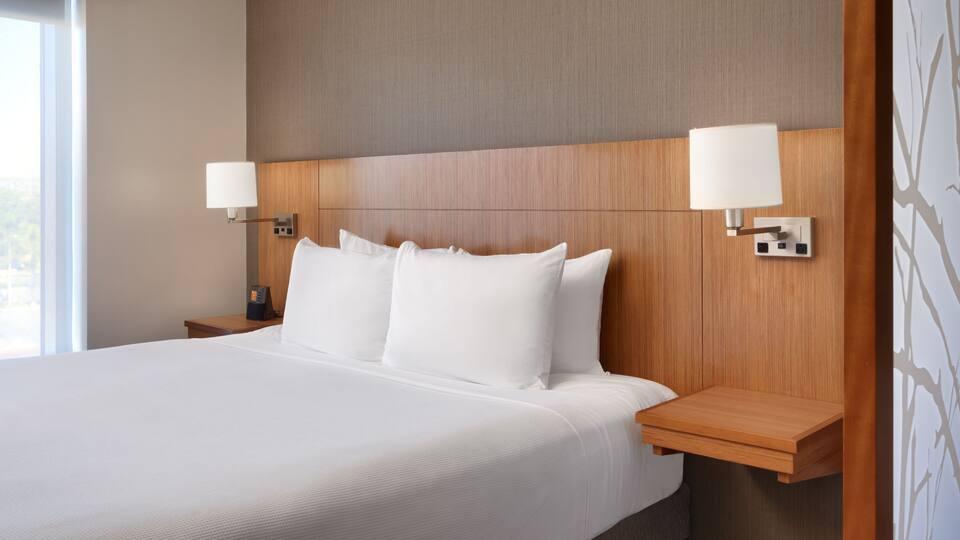 Hotel Photos | Hyatt Place at Anaheim Resort/Convention Center