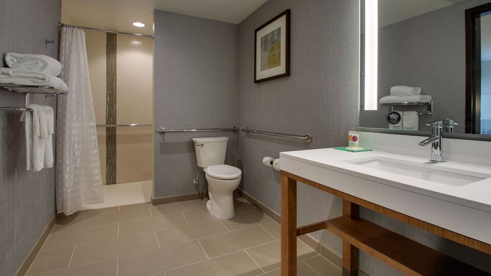 Downtown Milwaukee Hotel Rooms | Hyatt Place Milwaukee / Downtown