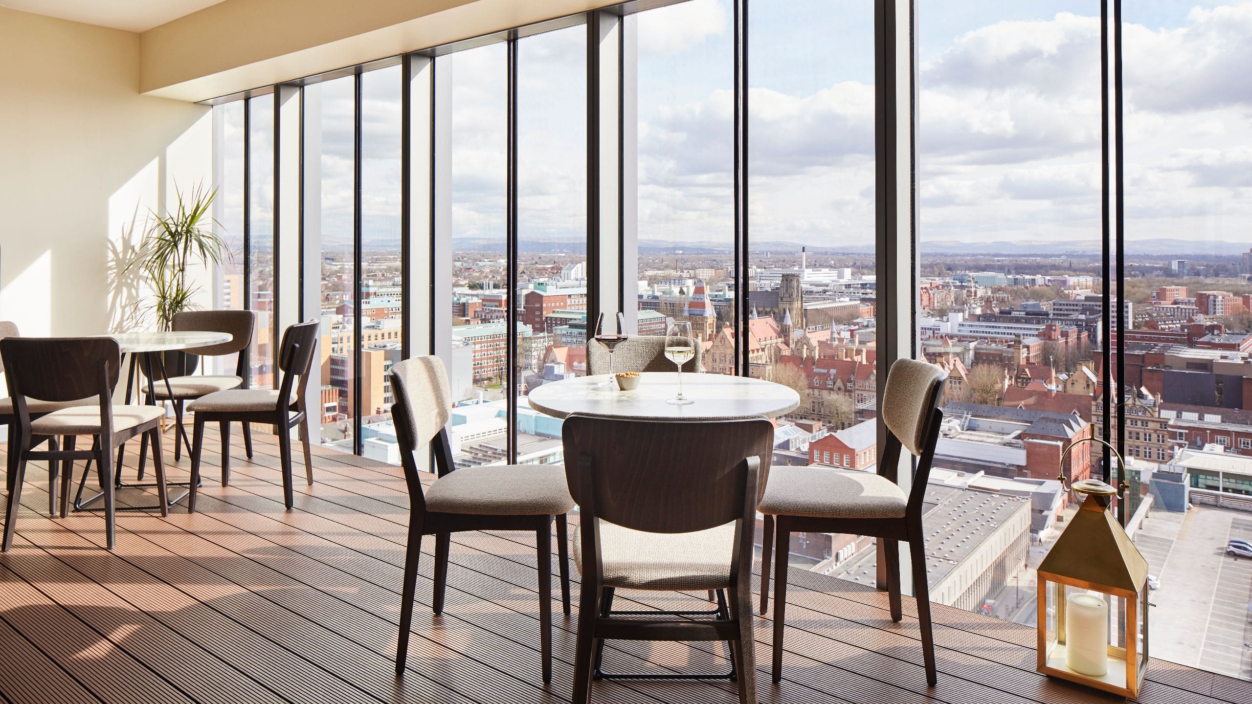 Photos And Reviews | Hyatt House Manchester Aparthotel