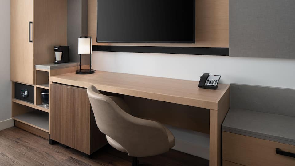 Hotel Photos | Hyatt Place Atlanta / Perimeter Center