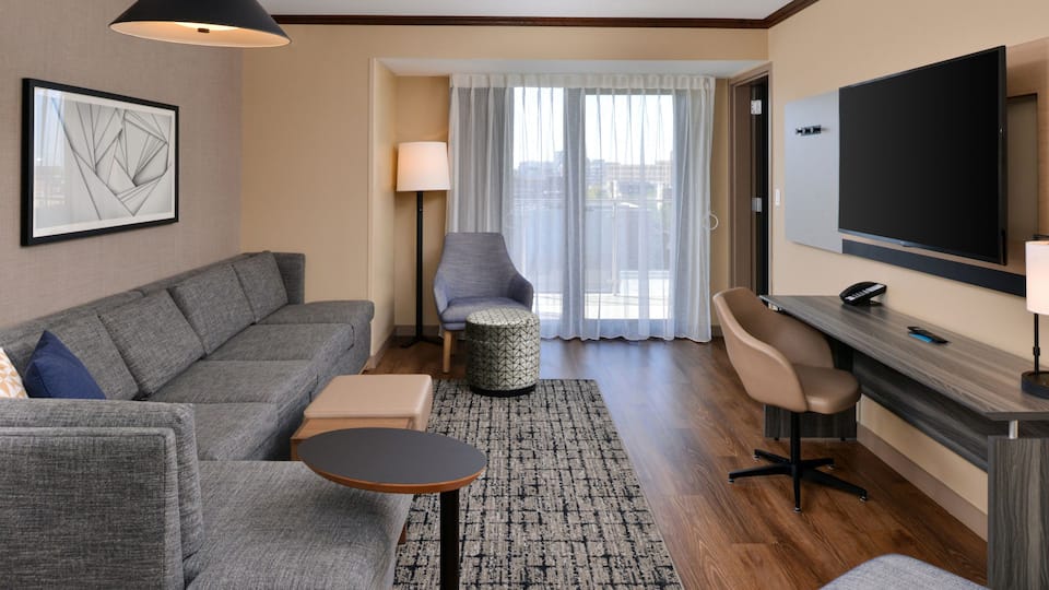 Hotels Near Ukrainian Village | Hyatt Place Chicago/Wicker Park