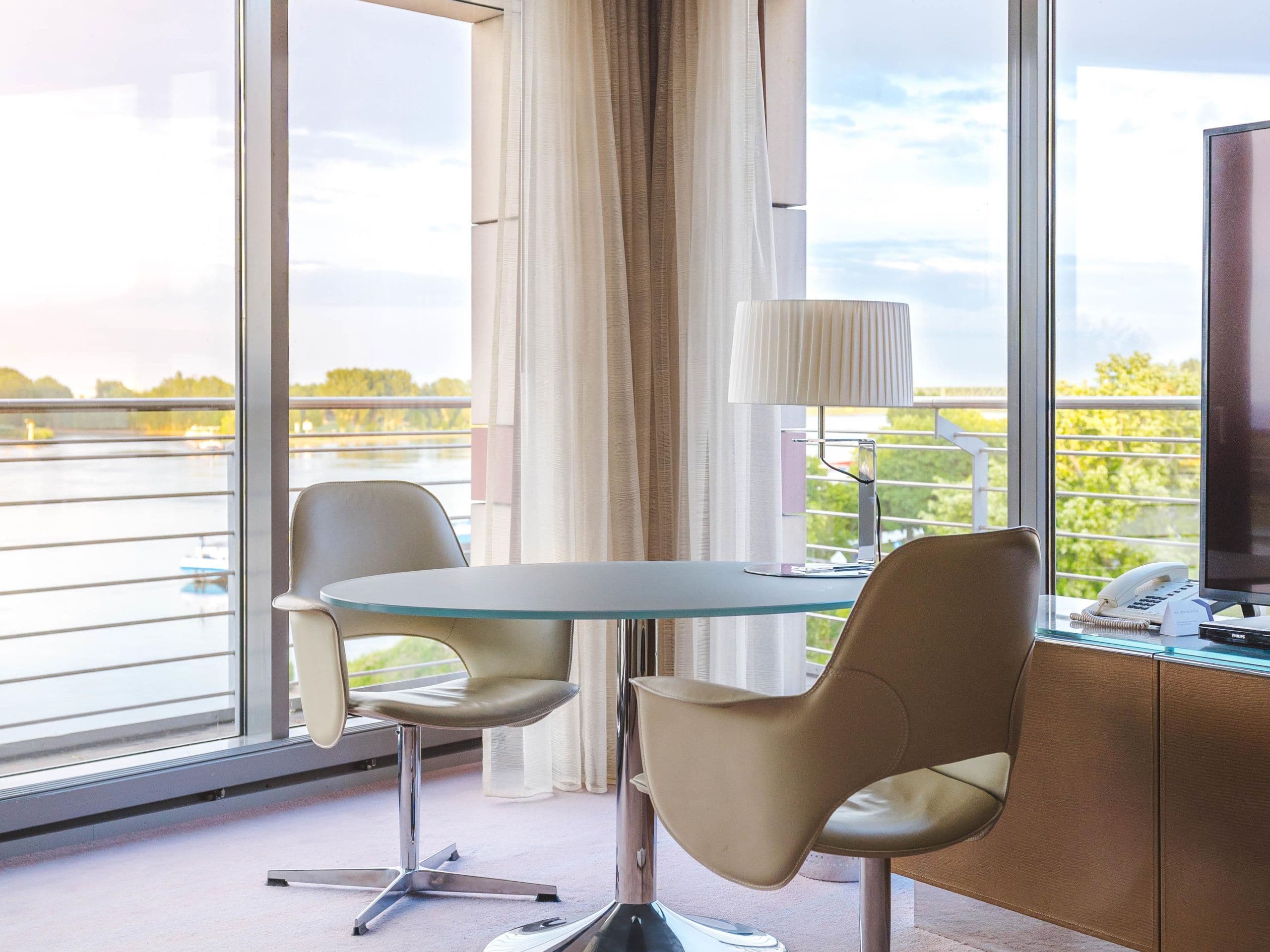 Hotel Rooms in Mainz by the Rhine River | Hyatt Regency Mainz