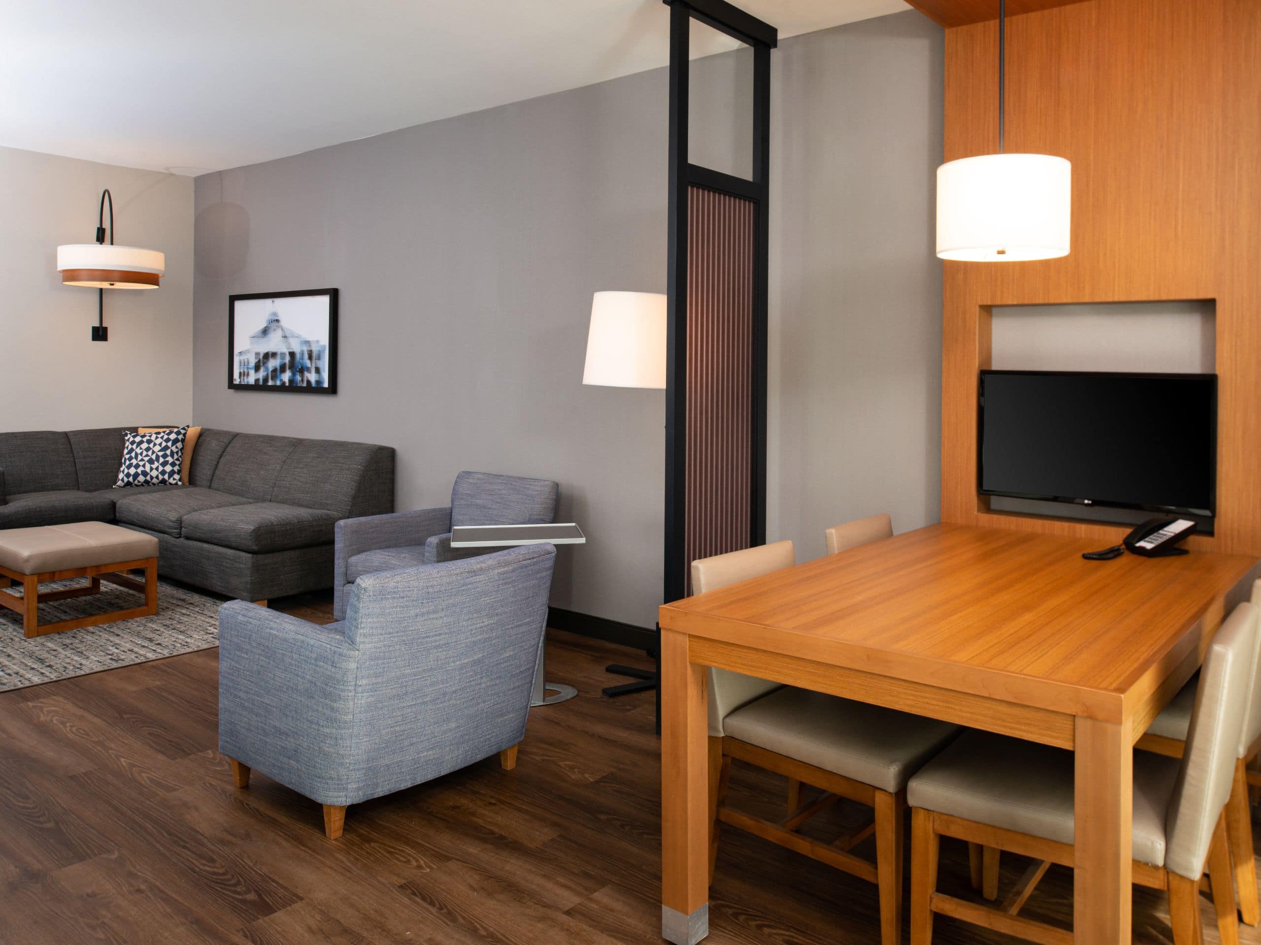 Hotel Rooms near The Harbor Rockwall | Hyatt Place Dallas / Rockwall