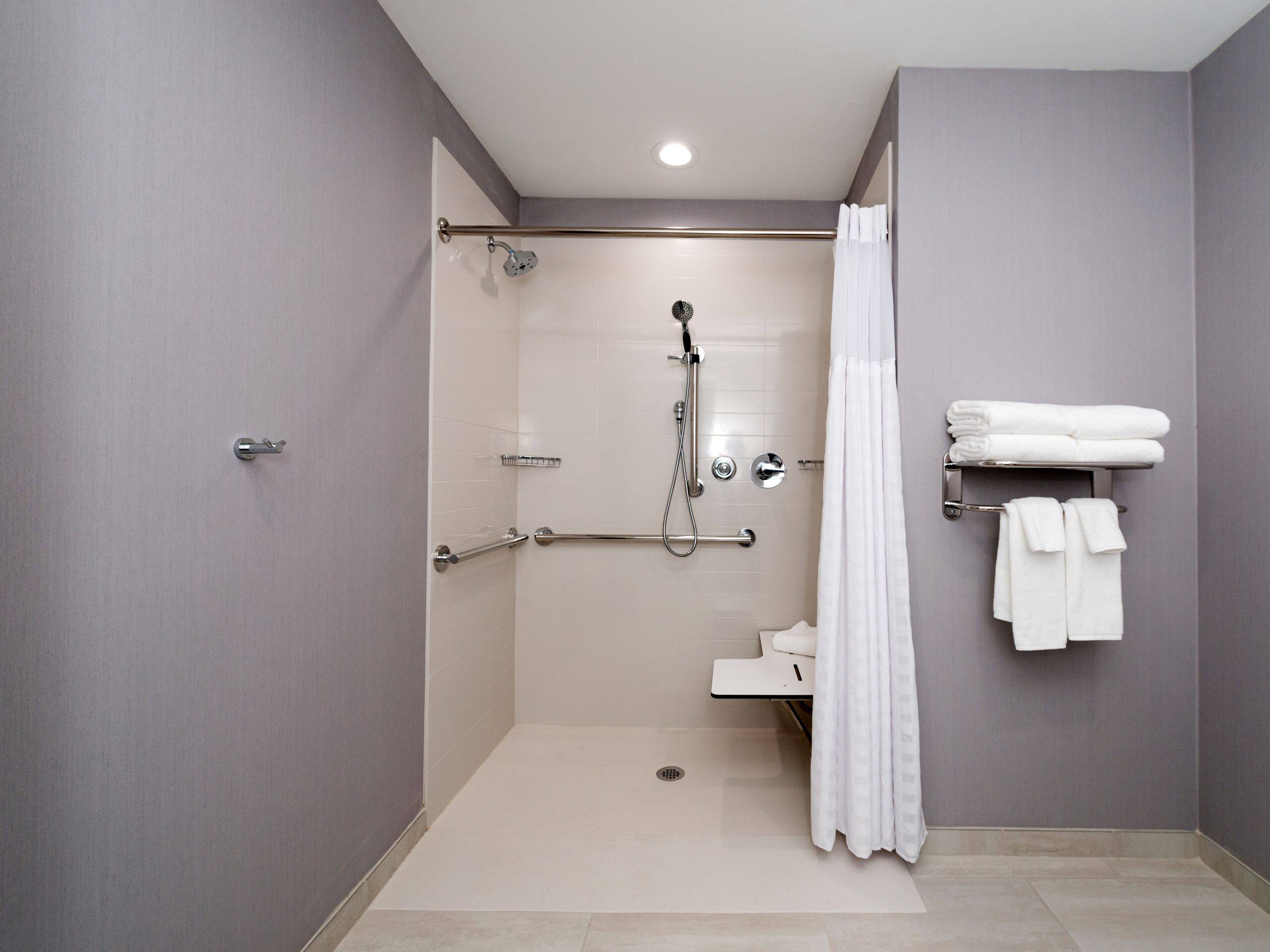 Hotel Rooms near The Harbor Rockwall | Hyatt Place Dallas / Rockwall