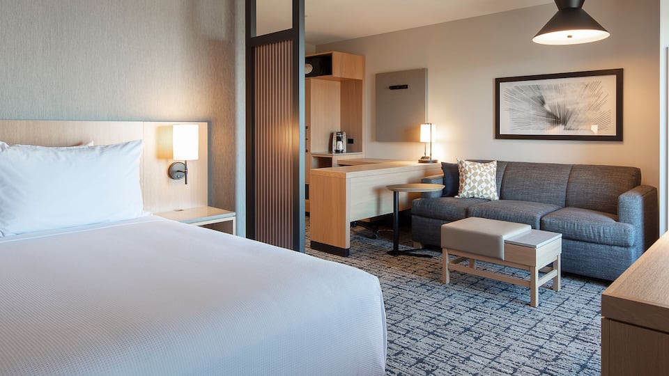 Hotels In Downtown Moncton, NB | Hyatt Place Moncton / Downtown