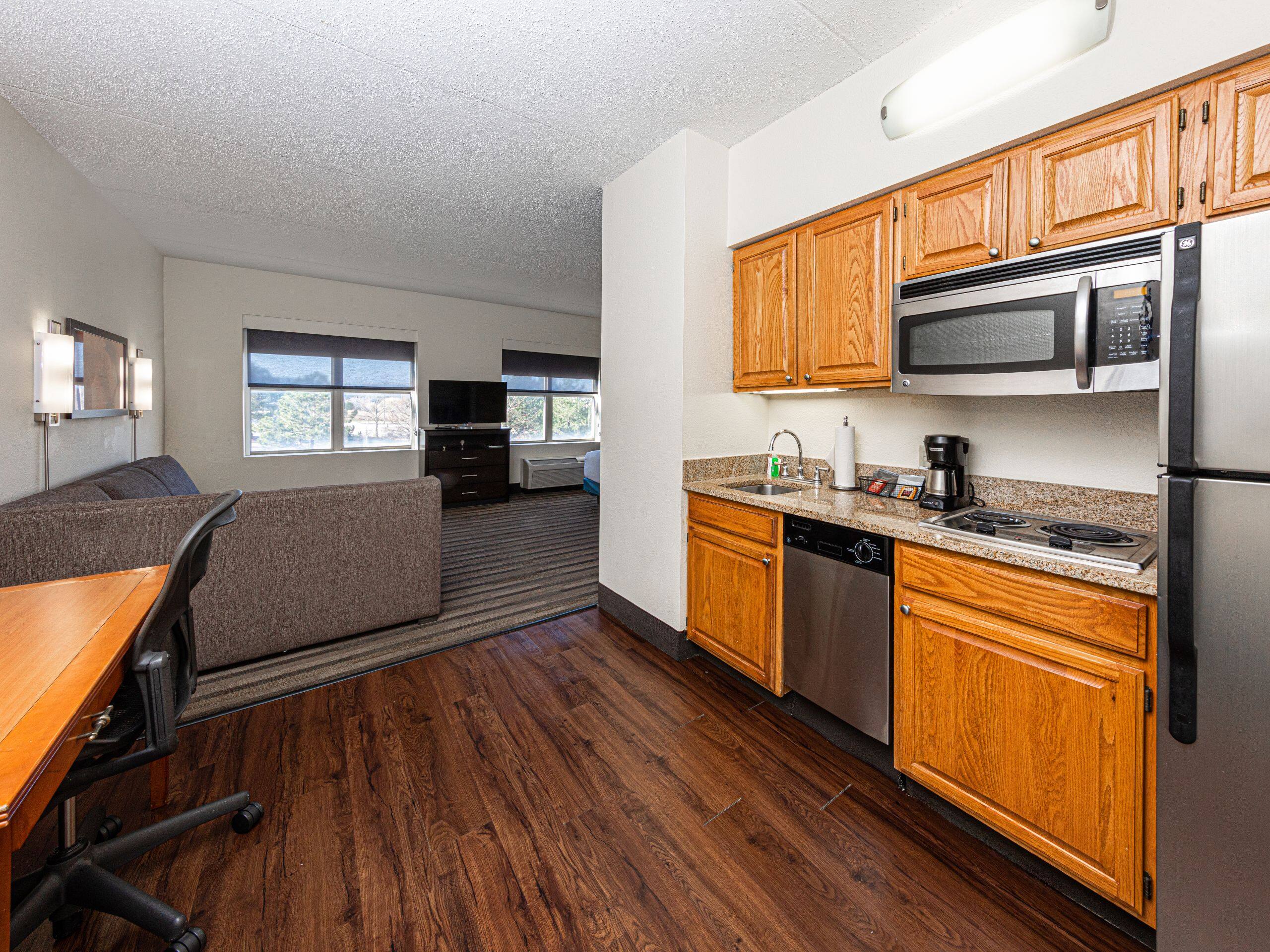 Hotel Rooms in Schaumburg IL