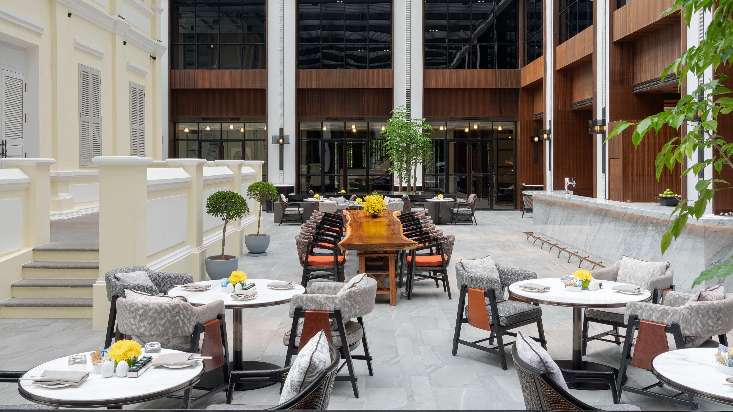 Best Restaurants in Phnom Penh | Hyatt Regency Phnom Penh