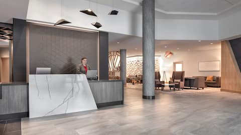 Hotel Photos | Hyatt Place Moncton / Downtown