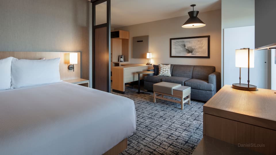 Hotel Photos | Hyatt Place Moncton / Downtown
