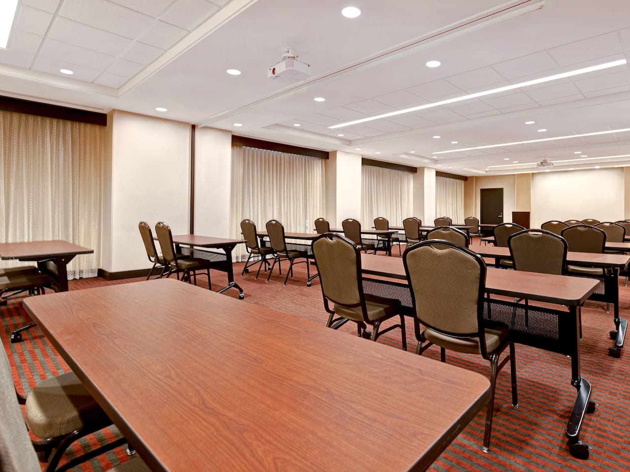 Nice Hotel in Normal near Illinois State University | Hyatt Place ...