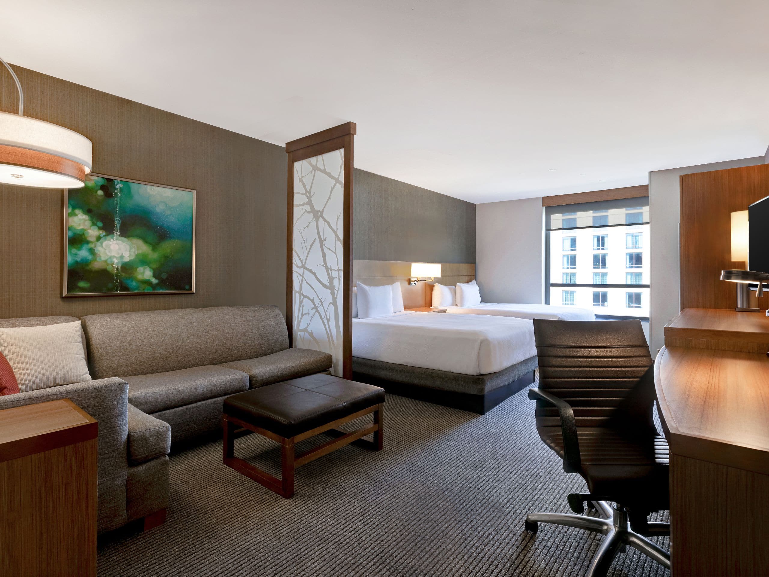 Casual Hotel Rooms near Illinois State University | Hyatt Place ...