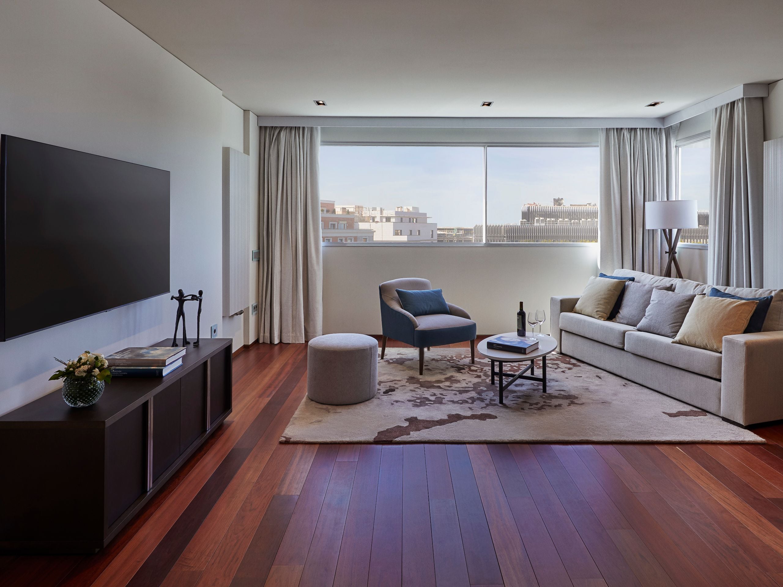 Luxury 5-star Residences – Hyatt Regency Madrid Residences