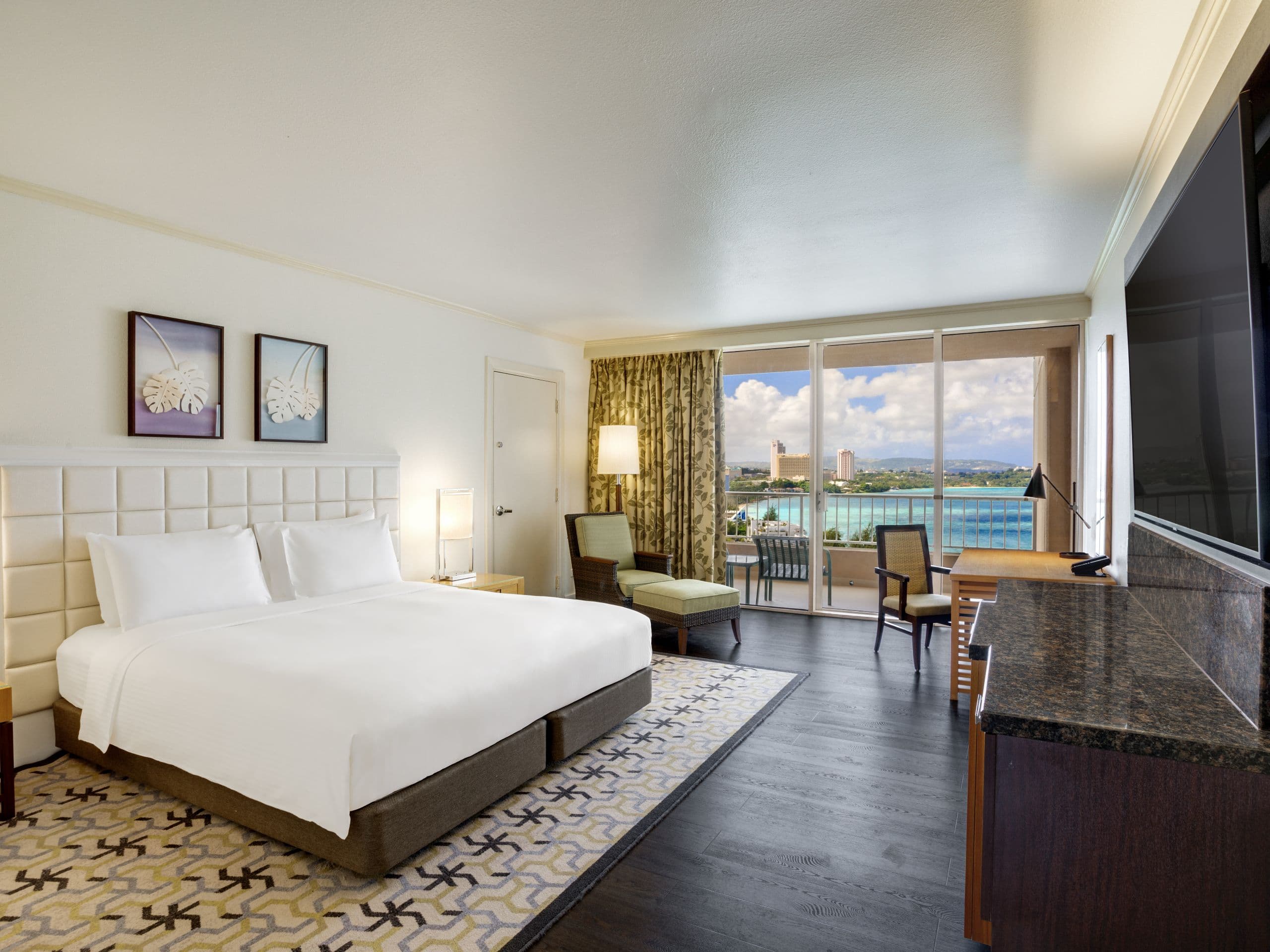 Guam Accommodations & Rooms | Hyatt Regency Guam