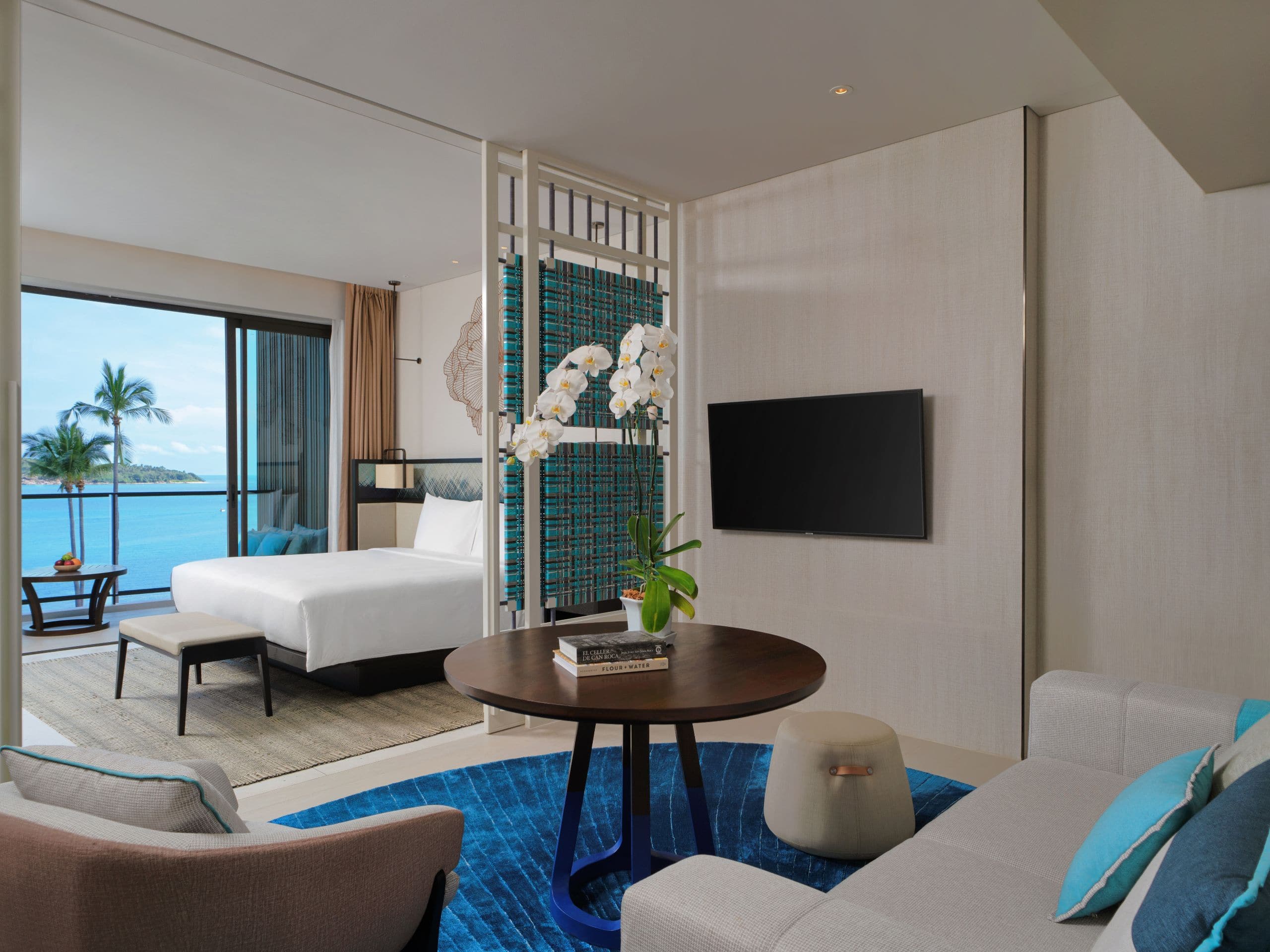 Relax in 5-Star Luxury Resort: Oceanfront Pool Villas, Suites, and ...