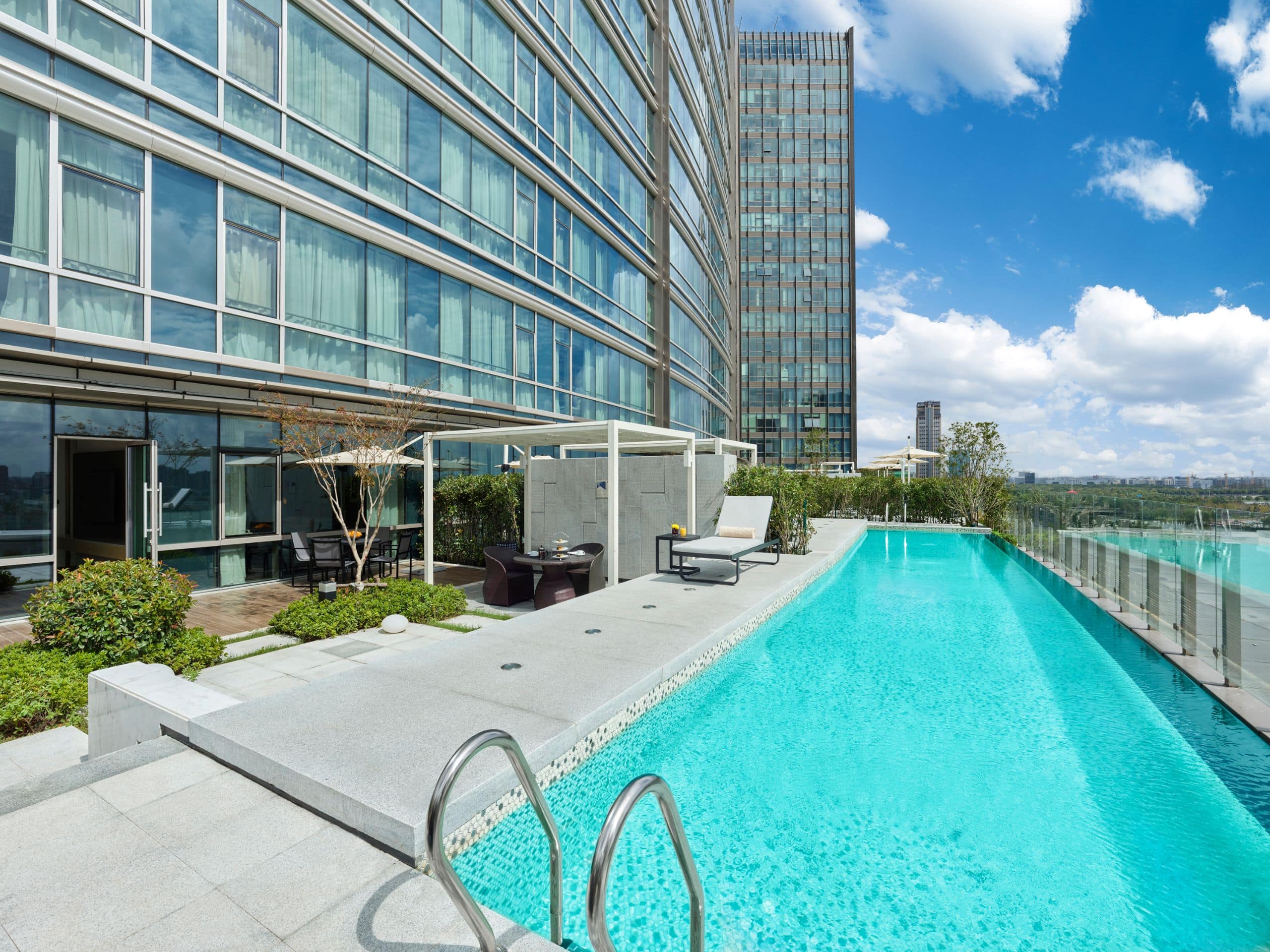 Luxury Hotel Rooms & Suites | Hyatt Regency Shanghai Songjiang