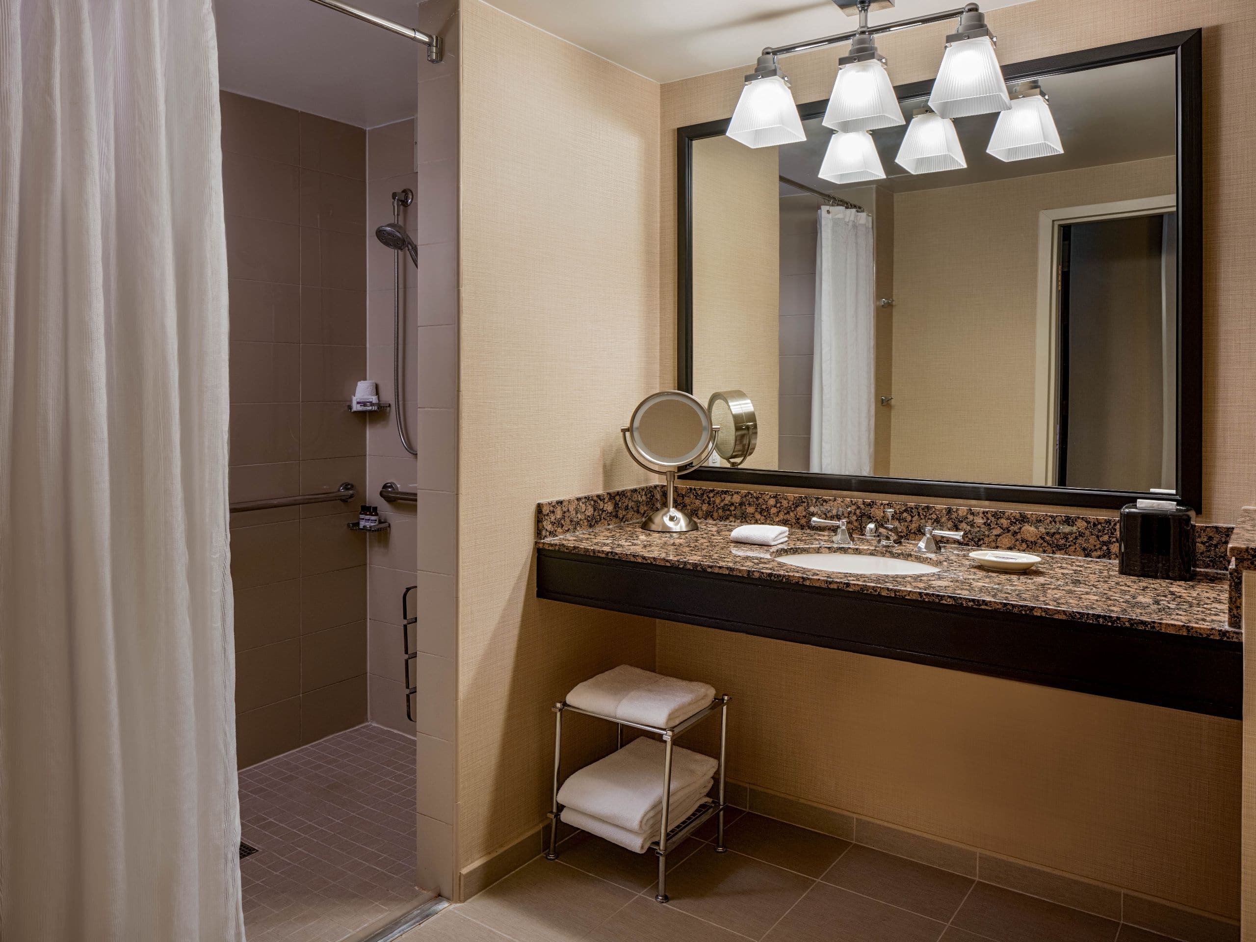 Hotels in der Nähe des Dulles International Airport | Hyatt Regency Reston