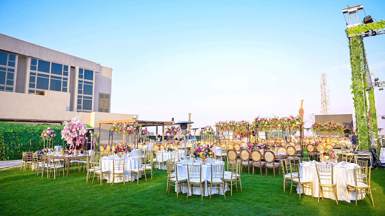 A 5-star Hotel near Giza Pyramids | Hyatt Regency Cairo West