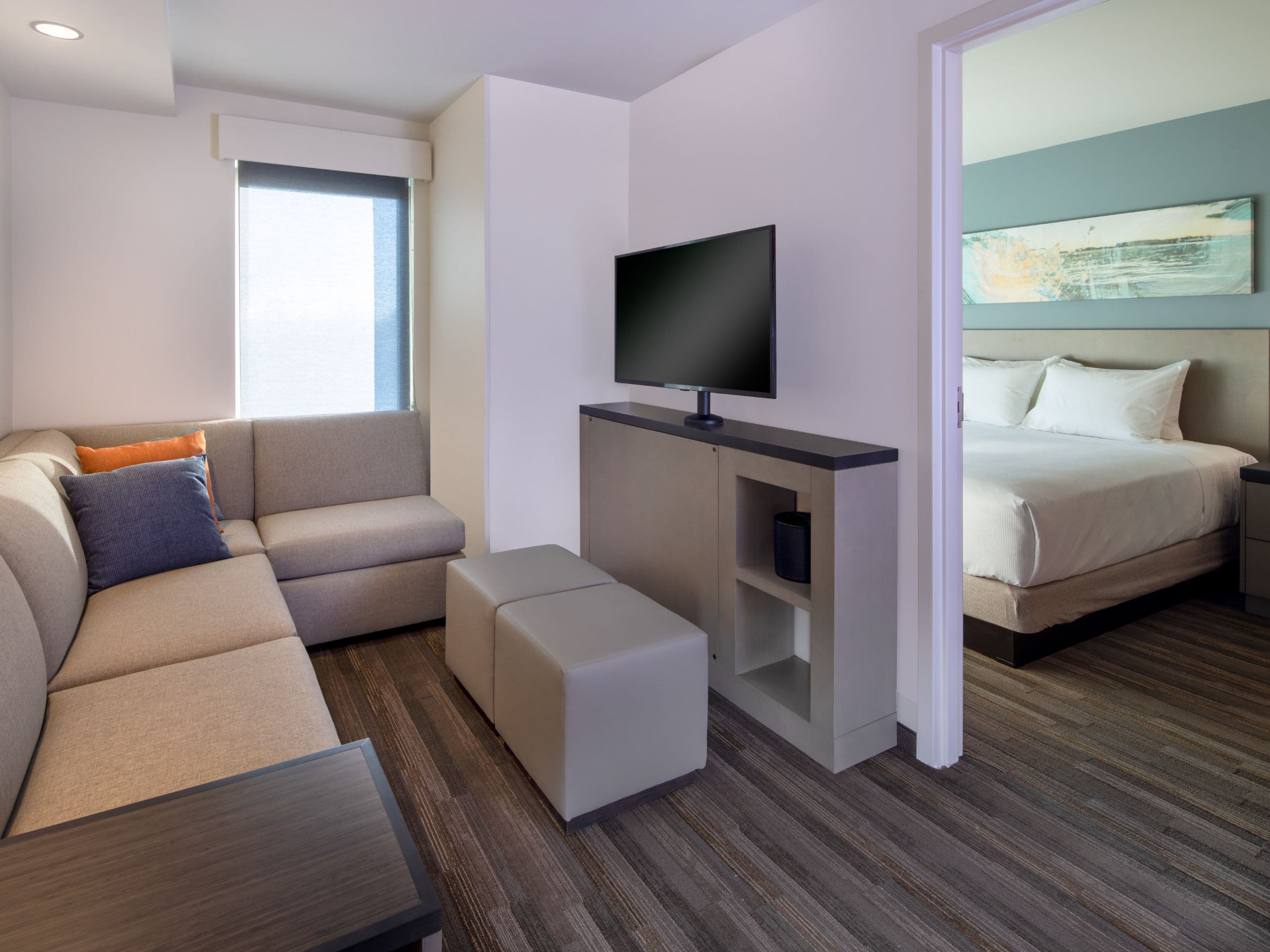 Modern Hotel Rooms & Suites | Hyatt House BWI Airport / Baltimore