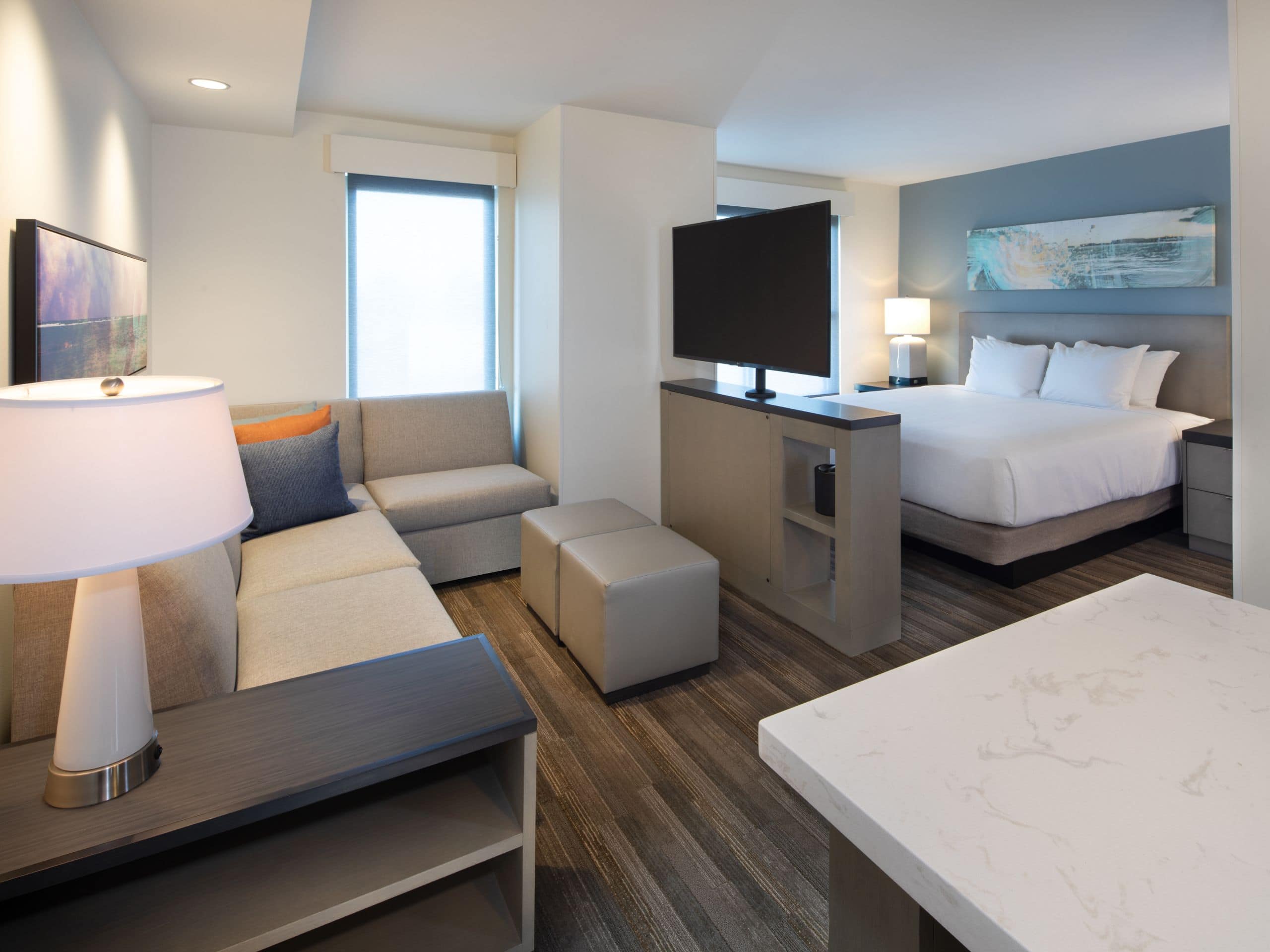 Modern Hotel Rooms & Suites | Hyatt House BWI Airport / Baltimore